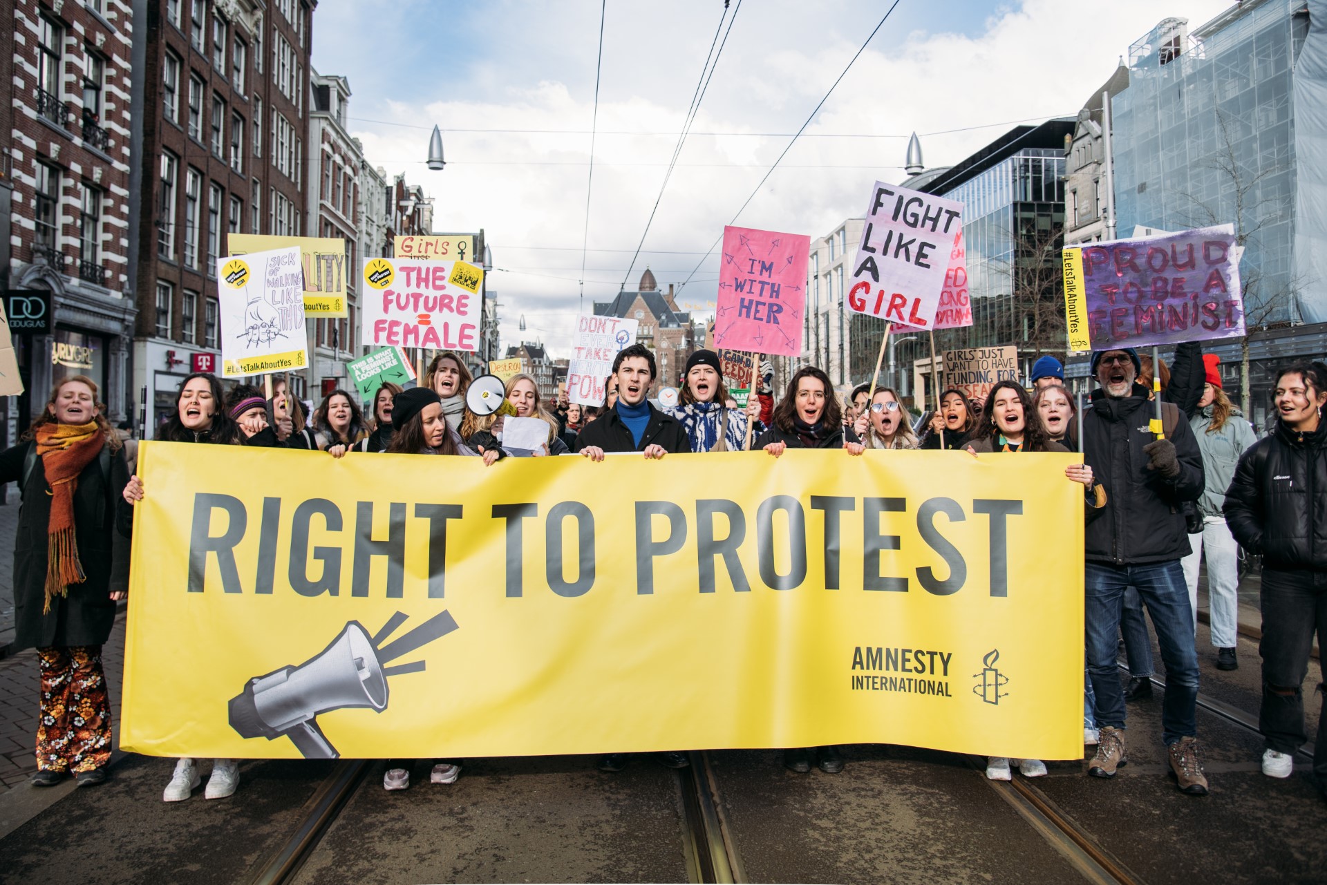 Amnesty campagne Right to Protest voor demonstratierecht